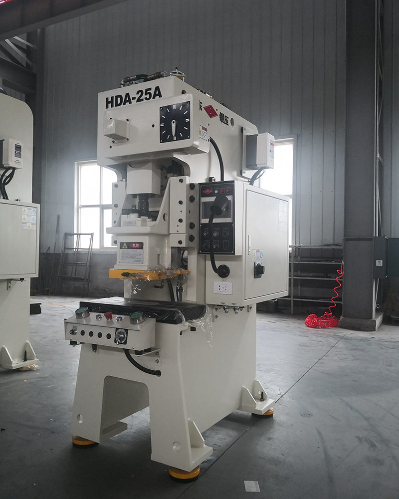 HDC系列开式双曲轴精密冲床_厂家_价格_批发_哪家好-荣成华东锻压机床股份有限公司